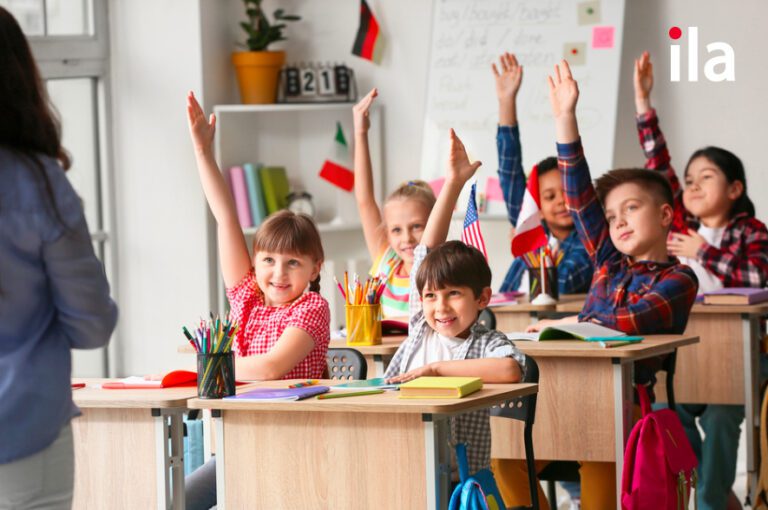 Quá khứ của rise: Phân biệt rise V2 và rise V3