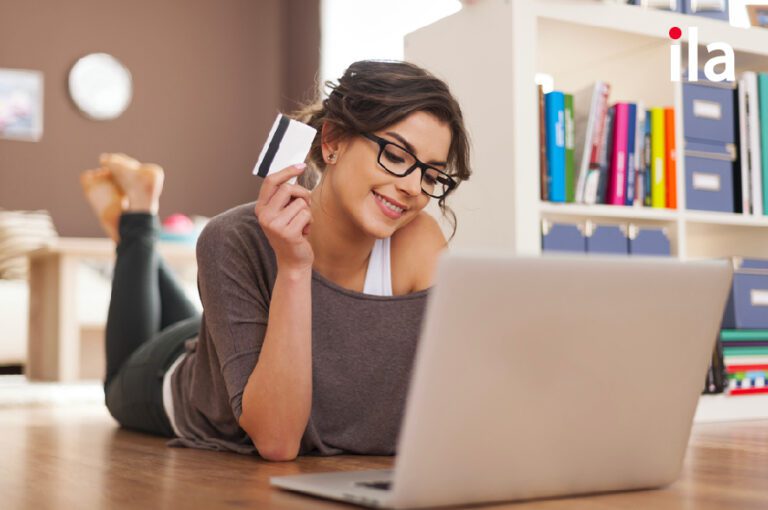 Quá khứ của send ở dạng V2, V3 cùng các phrasal verbs - ILA Vietnam