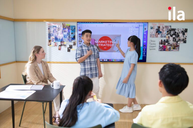 Học phí ILA mới nhất 2025: Chi tiết các khóa học & ưu đãi