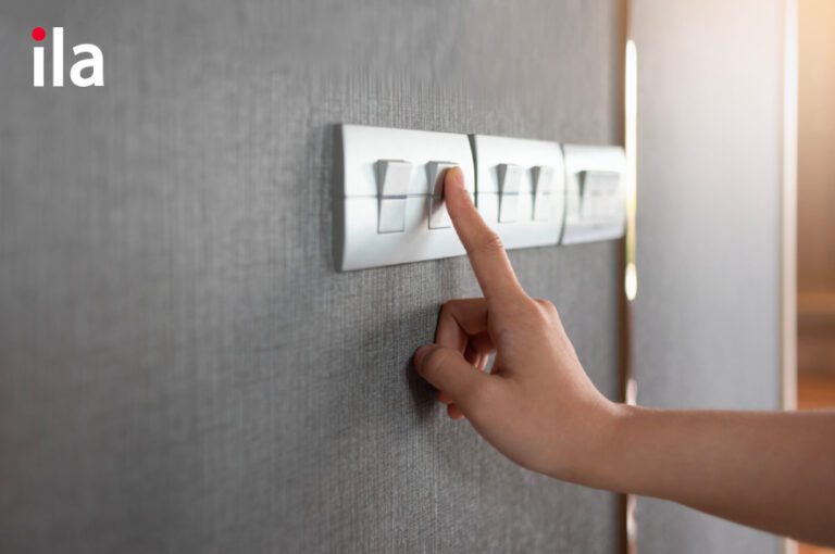 Turn out là gì? Cấu trúc đồng nghĩa và bài tập turn out có đáp án - ILA ...